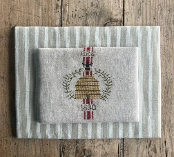 Bee Grain Sack by The Queen Bee Handmade - Colorado Cross Stitcher