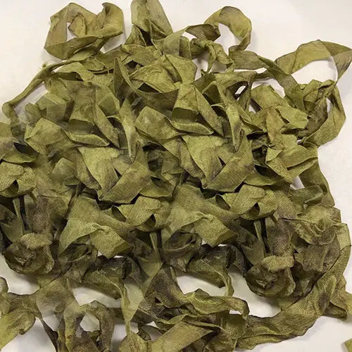 Ribbon Trim Grubby Frog by Lady Dot Creates - Colorado Cross Stitcher